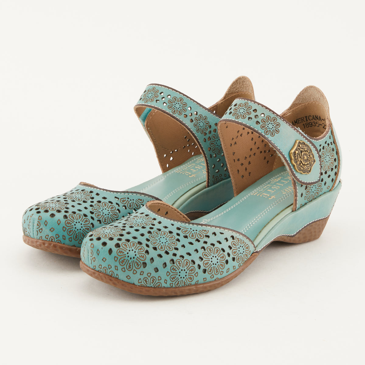 L'artiste Floral Buckle Americana Shoes - Spring Step Shoes