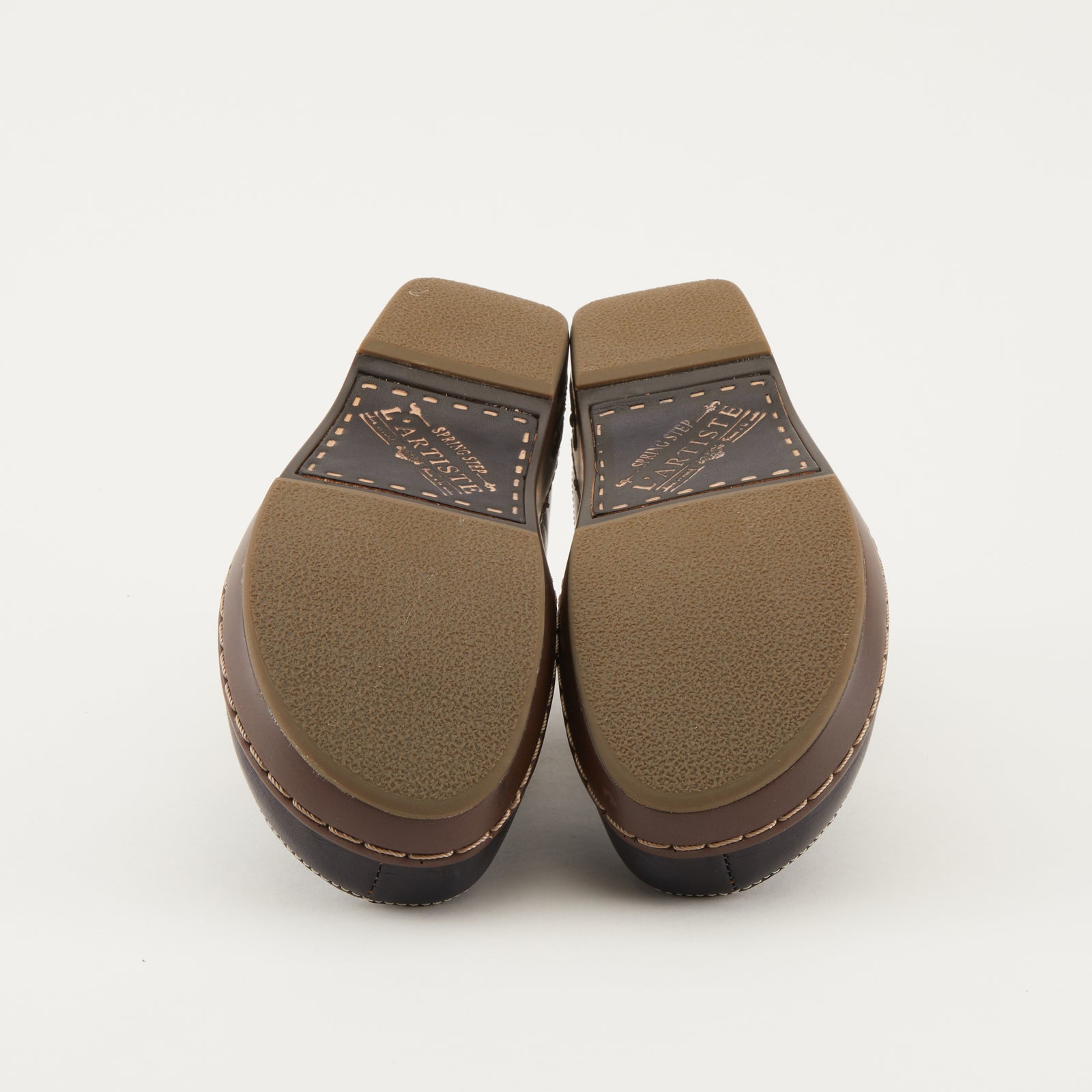 CLOG – Spring Step Shoes