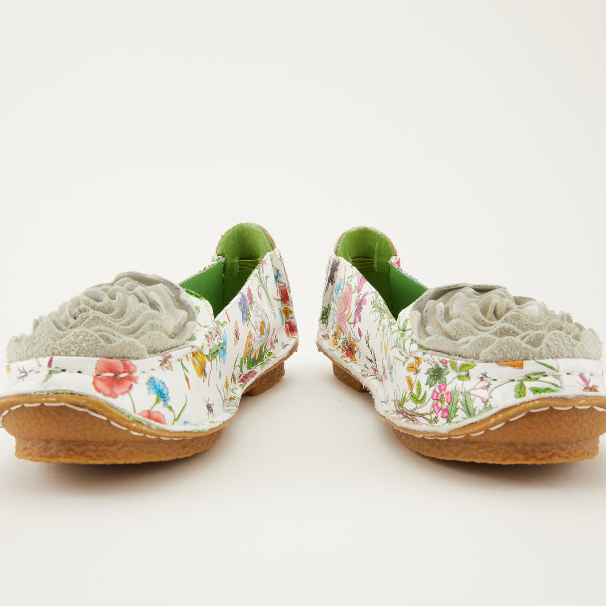 L'artiste Dezi Multi-color Slip-on Shoes – Spring Step Shoes