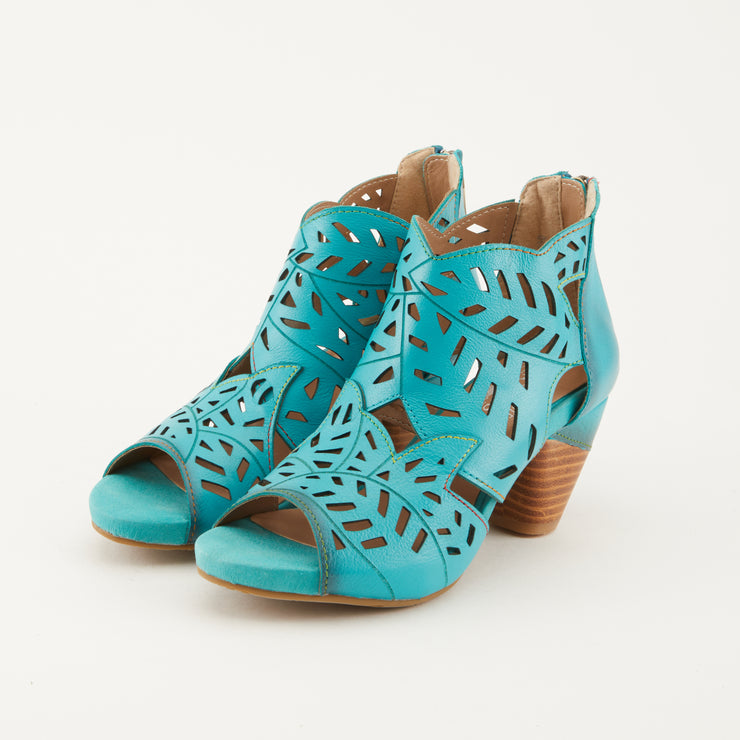 Essential Sandals by Spring Step Shoes